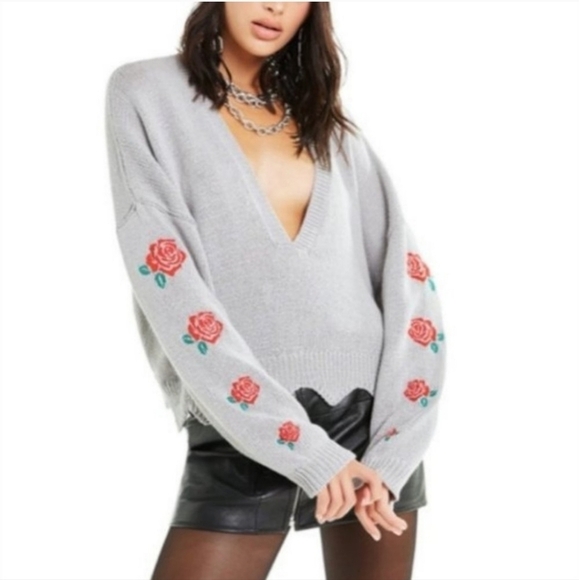 Wildfox | Sweaters | Nwt Palmetto Roses Sweater Wildfox Small | Poshmark